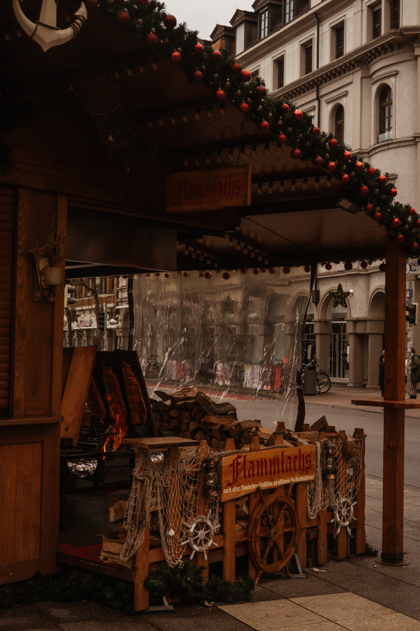 A Guide to Heidelberg, Germany's Christmas Markets (2023) - vagrant ...